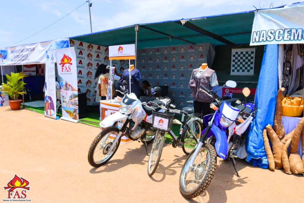 FAS NA FEIRA ALUSIVA AOS 63 ANOS DA CIDADE DE MENONGUE – FAS
